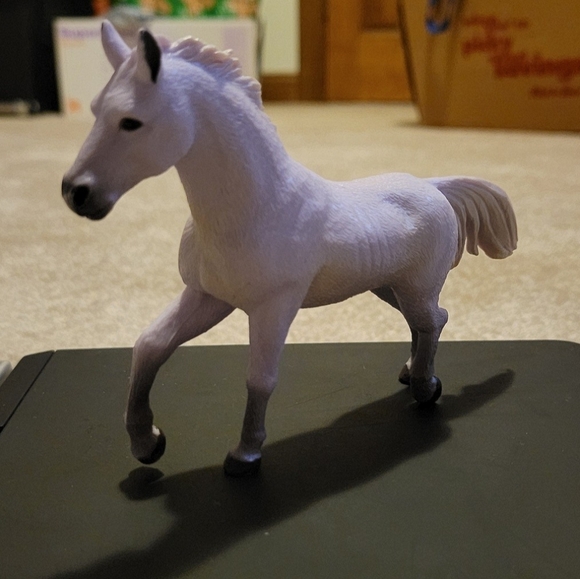 Battat | Toys | Terra By Battat Walking Horse Figure White Neigh Color ...